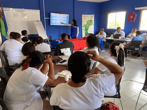Nicaragua fortalece capacidades del personal de salud en la atención