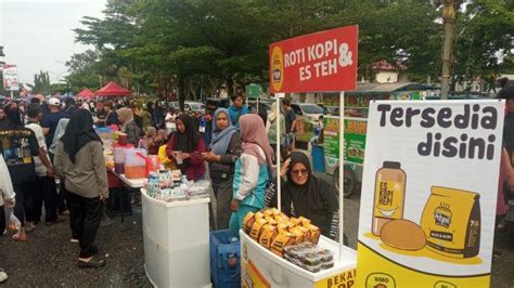 Foto Pasar Cfd Pekanbaru Yang Tidak Pernah Sepi Pengunjung