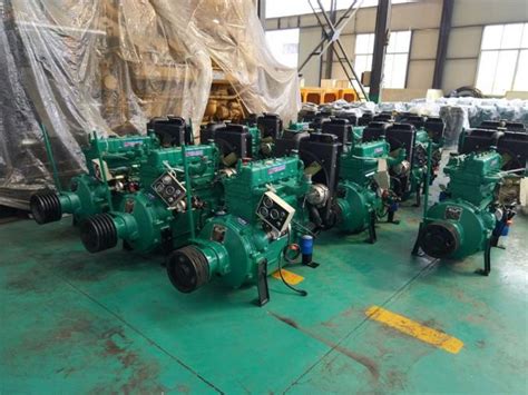 75kw100hp 2000rpm Ricardo Diesel Engine R4110zlp With The Clutch And