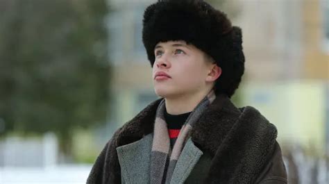 Различия в официальной и слитой версиях 8 й серии Слова пацана 24СМИ