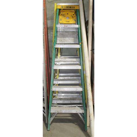 Featherlite Fiberglass 6 Ft Ladder