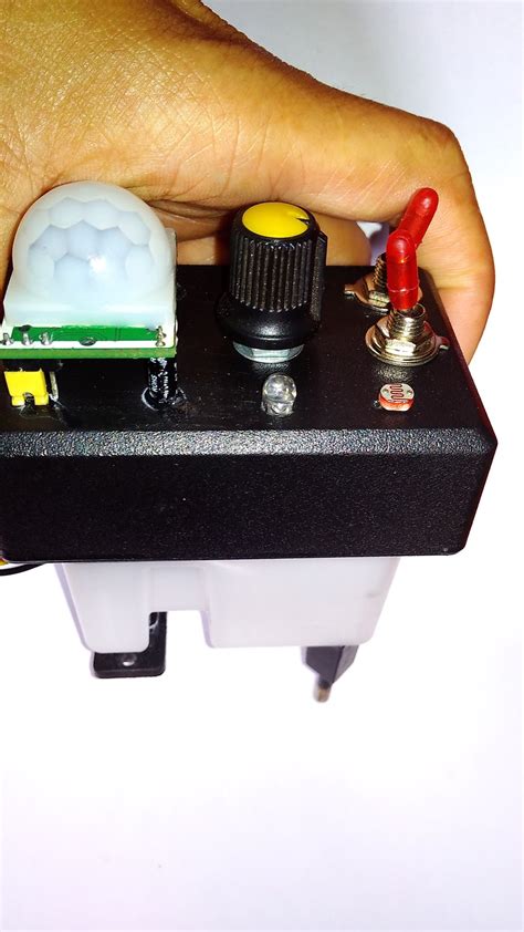 Membuat Sensor Gerak Dan Sensor Cahaya Dengan Biaya Murah Tanpa