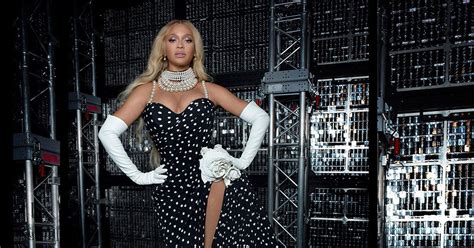 لون صبغة الشعر الرائجة لهذا الموسم Yasmina