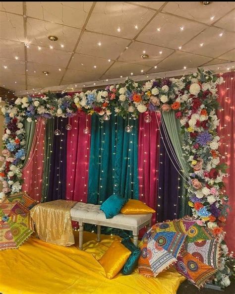 Small Wedding Decor Wedding Planning Decor Wedding Decor Photos Traditional Wedding Decor