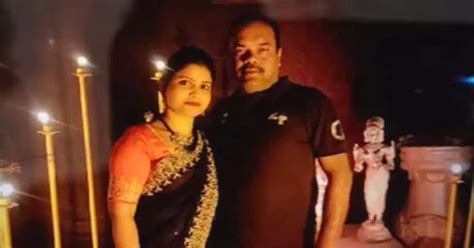 Husband Committed Suicide After Wifeकरवाचौथच्या दिवशीच पत्नीनं विष