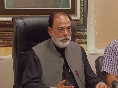 سرکاری حجاج کرام کو 97 ہزار روپے واپس کر رہے ہیں۔ مدینہ میں دور رہائش