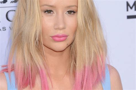 Dip Dye Hair Blonde