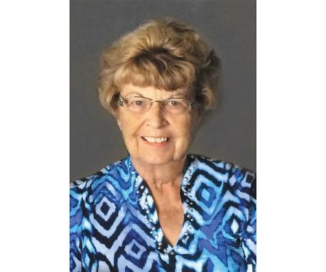 Carolyn Heuertz Obituary 1937 2019 Maquoketa Ia Quad City Times