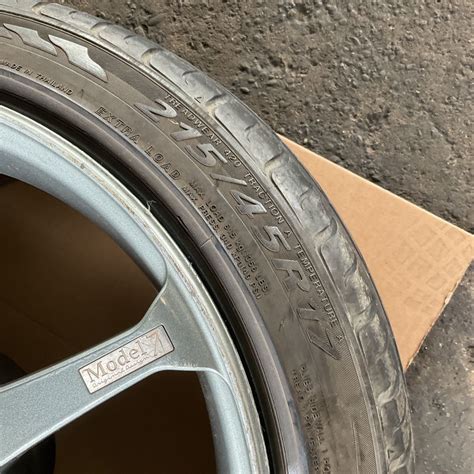 Yahooオークション Avs Model7 モデル7 17インチ 9j 38 1143 2本