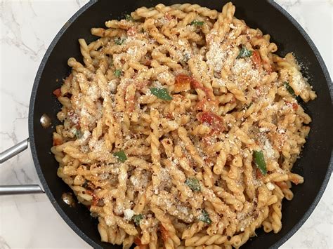 Gemelli Pasta - It's Everything Delicious