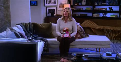 How I Met Your Father Season Episode Recap And Review Friends Recollect Hilarious Valentine