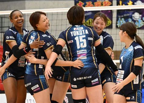 新GMに引退した熊本比奈さんVリーグ女子のカノアラウレアーズ福岡が新体制発表 新主将にセッター大西風歌おっでつながる地元密着の
