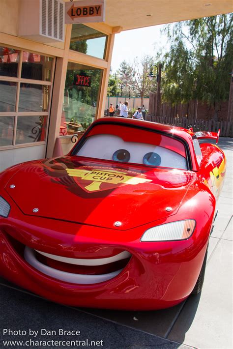 Lightning Mcqueen At Disney Character Central