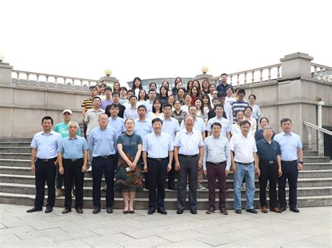 葡萄科学与酿酒技术北京市重点实验室2023年度学术委员会会议在植物所召开 中国科学院植物研究所中国科学院北方资源植物重点实验室