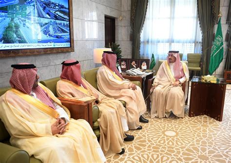 جريدة الرياض أمير الرياض ونائبه يستقبلان مدير فرع وزارة البيئة