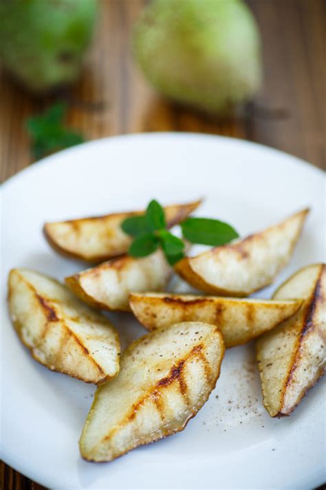 Grilling And Broiling Techniques — The Culinary Pro