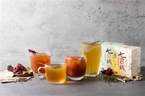 16家3月手搖飲料新品優惠！鶴茶樓「泰奶＆芝麻凍」網友瘋搶、大苑子「芒果季」回歸 2023年、手搖飲料、飲料店、手搖杯、婦女節 愛玩妞