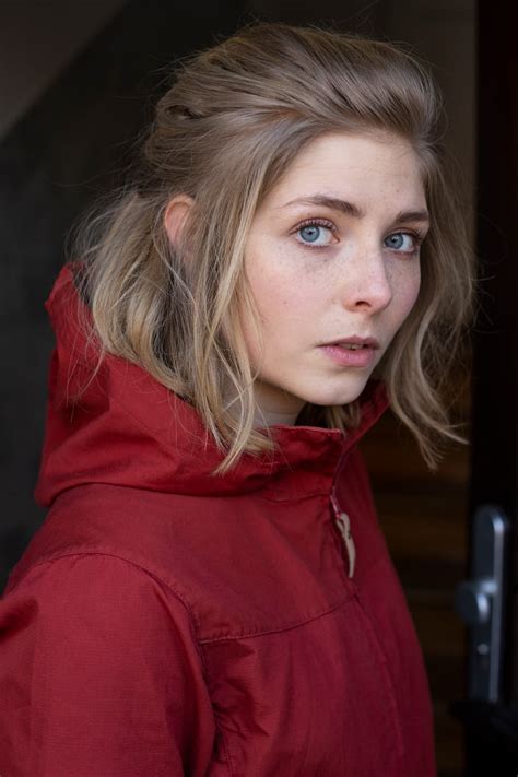 Picture Of Lilian Prent