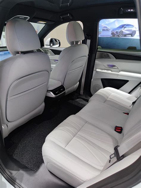 淡雅纯粹，与生俱来——2024款小鹏g9又进化了！