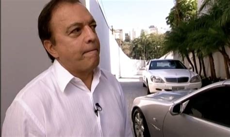 Três carrões de luxo da coleção de Hebe Camargo serão colocados à venda em SP Jornal O Globo