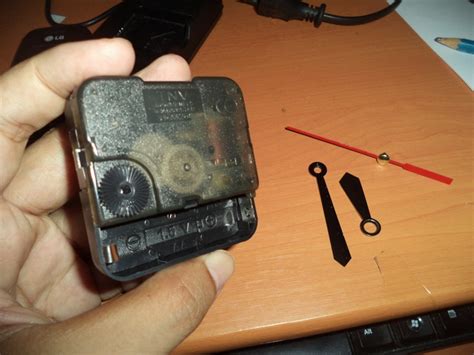 Arie Share Cara Mebuat Jam Dari Cd Bekas
