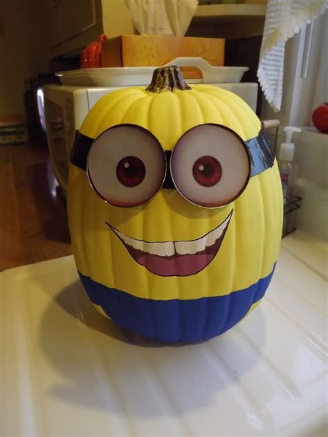 Life Inside The Page Woman S Day Painted Pumpkin Projects For The Best Ever Halloween My