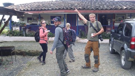 CAMINO DEL QUINDIO ECOTURISMO POR LA FINCA EL PALACIO FILANDIA QUINDIO