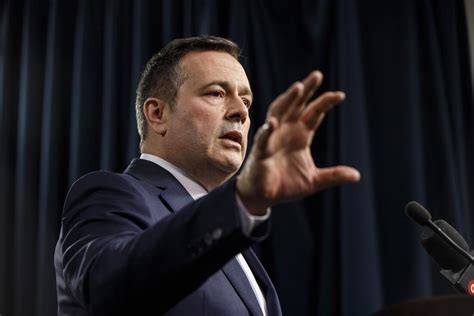 Ucp Leader Jason Kenney Alberta Teachers Clash On Proposed Education