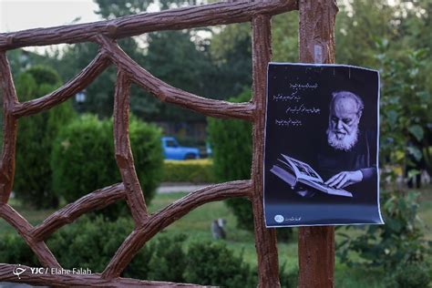 عکس و تصاویر تشییع پیکر هوشنگ ابتهاج در رشت بامتن