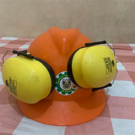 Jual Helm Safety Safety Helmet Earmuff Earplug Pabrik Shopee