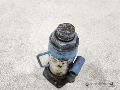 Used Omega Tonne Hydraulic Bottle Jack Hydraulic Bottle Jacks In Listed On Machines U