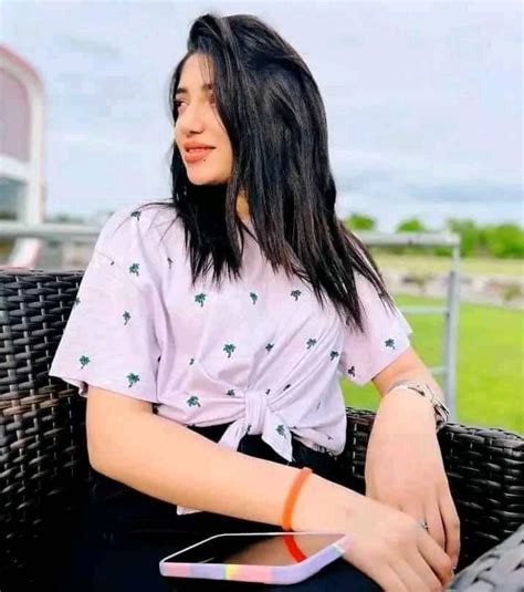 ادا قادری Fan