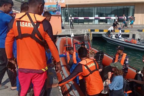 Kronologi Kapal Wisata Angkut 33 Wisatawan Asing Kandas Di Labuan Bajo