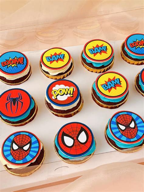 Bánh Cupcake Chủ đề Xe Trang Trí Tiệc Art Cakes