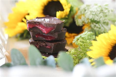 Raspberry Caramel Chocolate Cups Paleomg