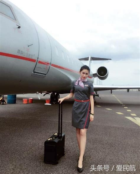 實拍國內私人飛機空姐 特想知道這是誰的飛機 每日頭條