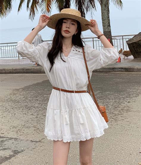 브이루아 🚚 벨트증정💖★플라워코 보헤미안 미니 화이트 원피스★레이어드원피스리본뷔스티에하객룩화이트원피스브라이덜샤워흰색원피스여름원피스휴양지자외선차단캠퍼스룩개강