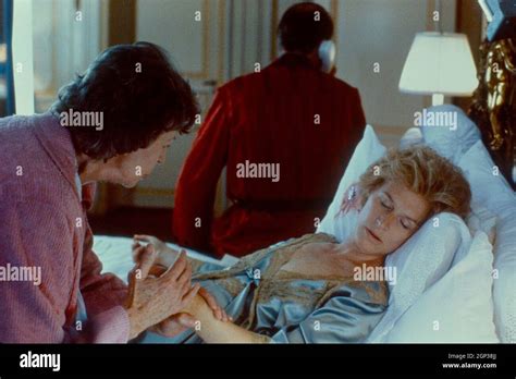 Reversal Of Fortune From Left Uta Hagen Jeremy Irons Glenn Close
