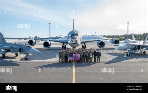 Us Air Force Airmen Assigned To The 914th Air Refueling Wing Niagara