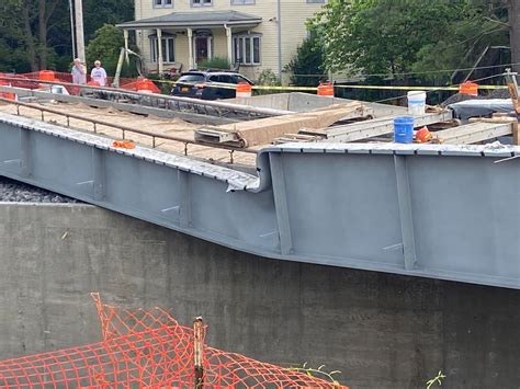 Breaking News New Rail Trail Bridge In Slingerlands Buckles During