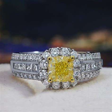 185 Ct Canary Fancy Yellow Cushion Cut Diamond Ring Vs2 Gia Certified