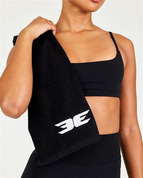 Ee Gym Towel Black Elite Eleven