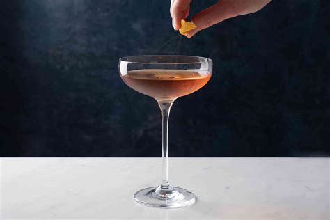 Classic Martinez Cocktail Recipe