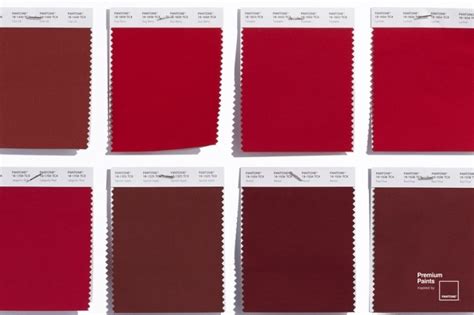 팬톤의 컬러스토리 크리스마스 인테리어에 필수인 팬톤페인트 레드 컬러 이야기 Pantone 레드로 홈스타일링에 강렬한 포인트