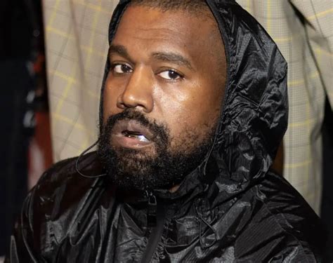 Kanye West Considering Not Releasing Vultures 2 On Streaming