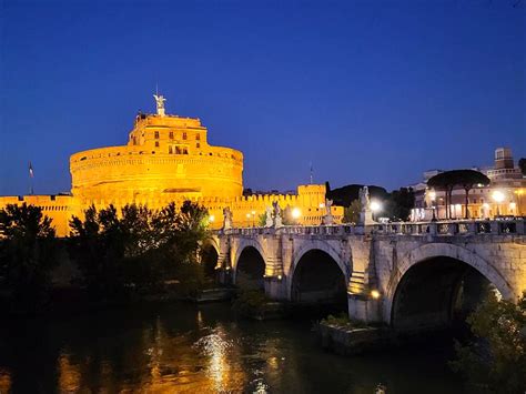 L histoire du Château Saint Ange Promenades à l intérieur de Rome