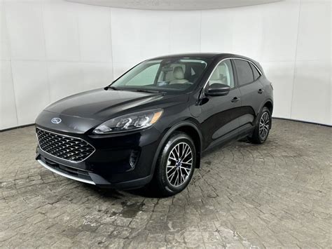 Used 2022 Ford Escape SE Plug In Hybrid W Nav In Maumee OH