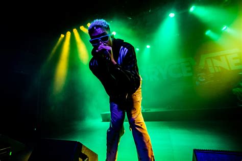 Photos Bryce Vine Commodore Ballroom Mar 3 2023 Scene In The Dark