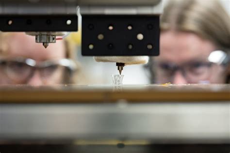 Scientists Create Stretchable Recyclable Plastics With Breakthrough 3d Printing Technique