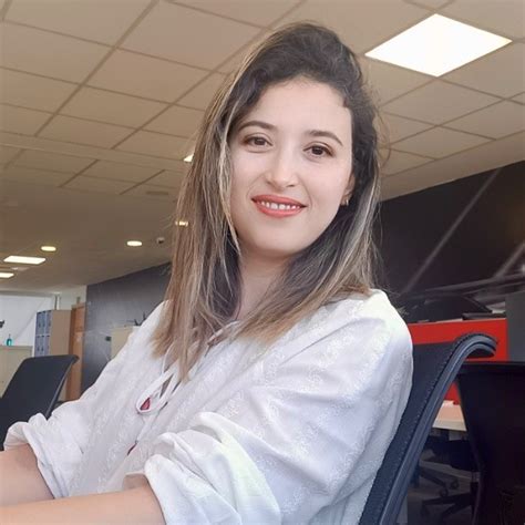Fatima El Bouhali Pilote Métier Liaison Au Sol Stellantis Linkedin